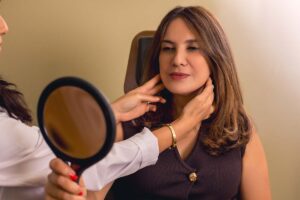 Neck Lift in Chicago, IL | Dr. Sahar Nadimi