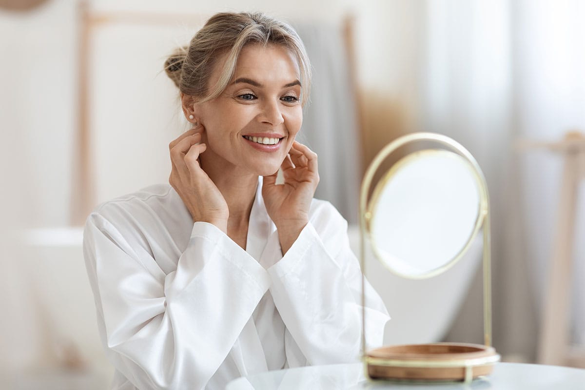 Lower Blepharoplasty in Chicago | Dr. Sahar Nadimi